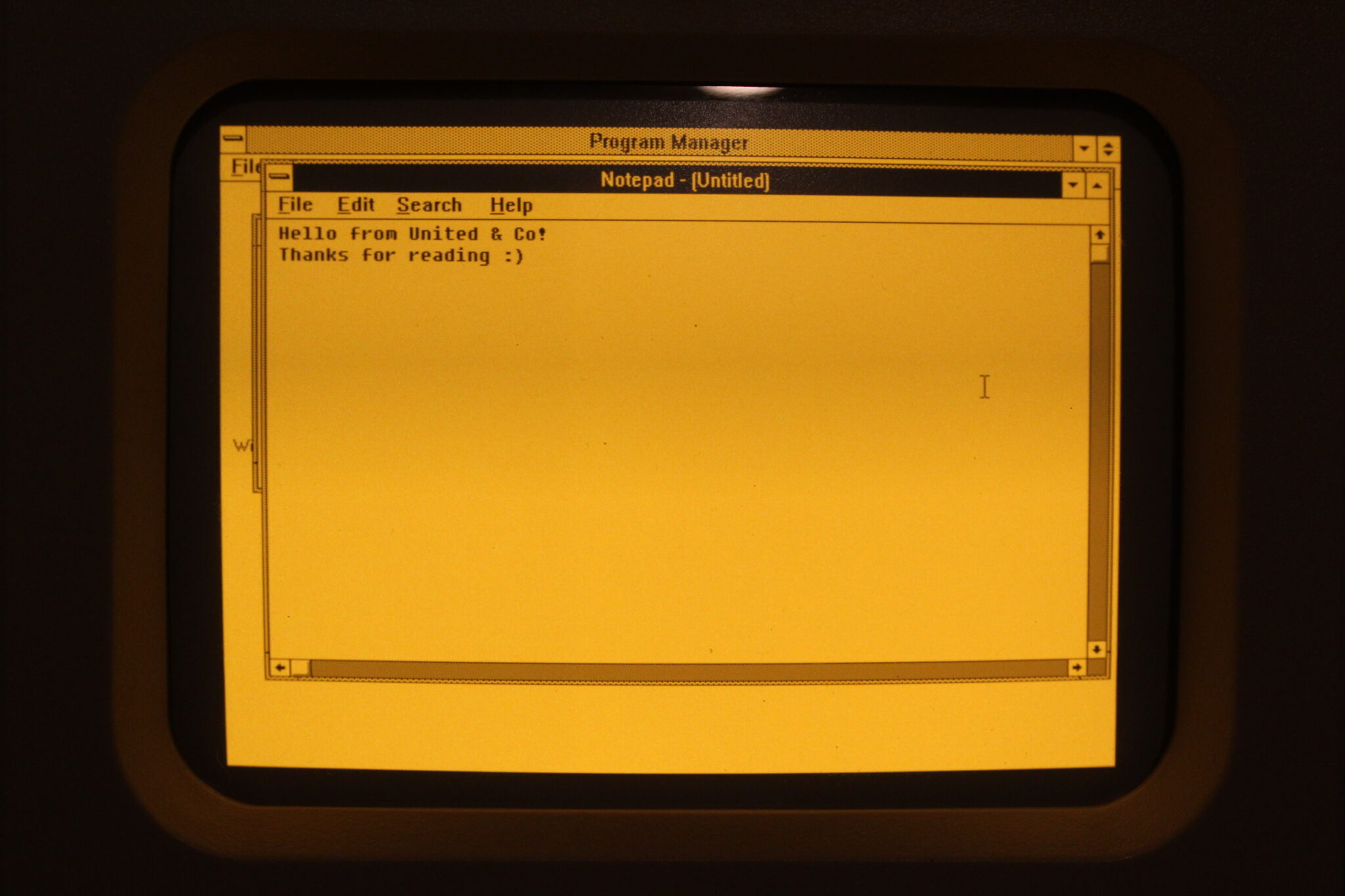 A CRT inside your PC: STS Tecom amber monitor showcase - United & Co