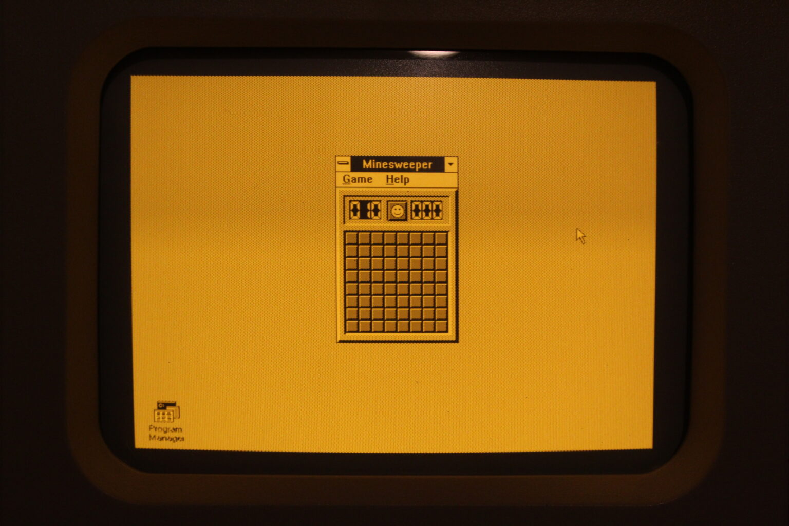 A CRT inside your PC: STS Tecom amber monitor showcase - United & Co